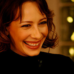 Cali Lewis FAQs 2025- Facts, Rumors and the latest Gossip.