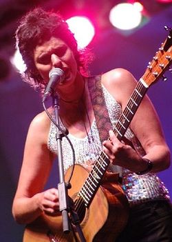 Deborah Conway FAQs 2025- Facts, Rumors and the latest Gossip.