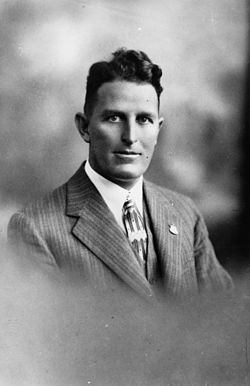 Frank Nicklin FAQs 2025- Facts, Rumors and the latest Gossip.