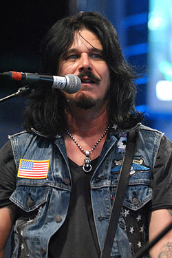 Gilby Clarke FAQs 2026- Facts, Rumors and the latest Gossip.