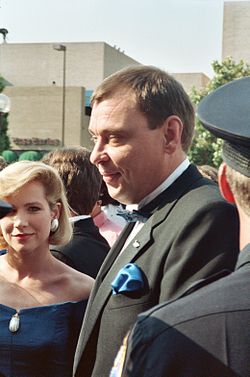 Larry Drake FAQs 2024- Facts, Rumors and the latest Gossip.