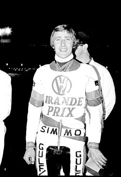 Malcolm Simmons FAQs 2025- Facts, Rumors and the latest Gossip.